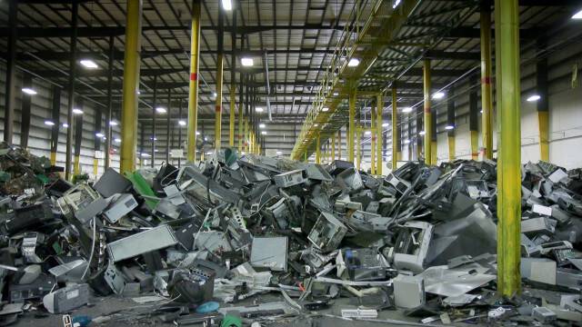 E-Waste Recycler Tech Dump Finds Value in What’s Discarded | TPT Originals
